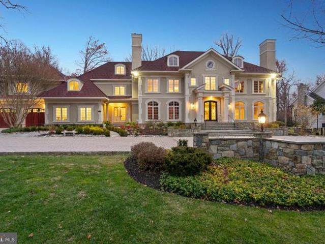 9113 Burning Tree Rd, Bethesda, MD 20817