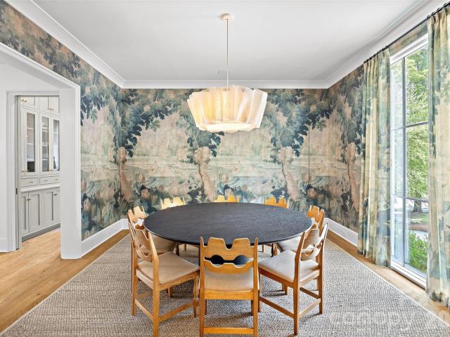 911 Colville Road