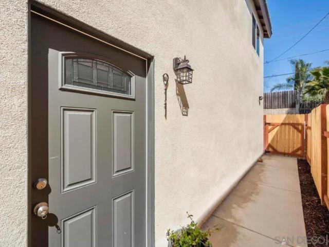 911 Concepcion Ave, Spring Valley, CA 91977 | MLS #260008 | Compass