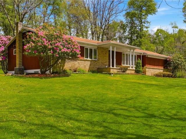 911 Cooper Ave, Johnstown, PA 15906