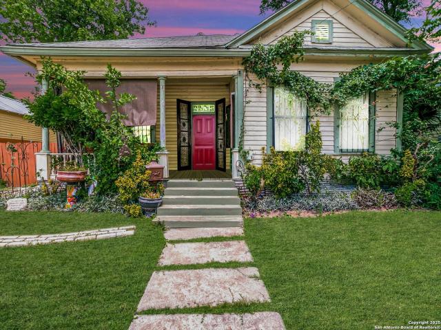 911 Camden St, San Antonio, TX 78215 | MLS #1873 | Compass