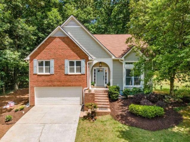 911 Clearbrook Course SW, Marietta, GA 30064