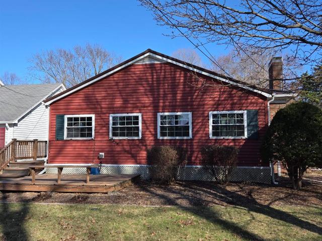 911 Brown Ave, Galesburg, IL 61401 | MLS #CA1042 | Compass