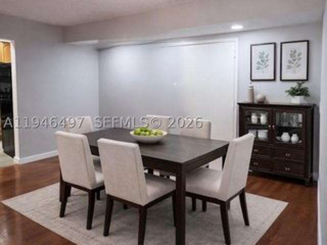 911 E Ponce De Leon Blvd Apt 403, Coral Gables, FL 33134