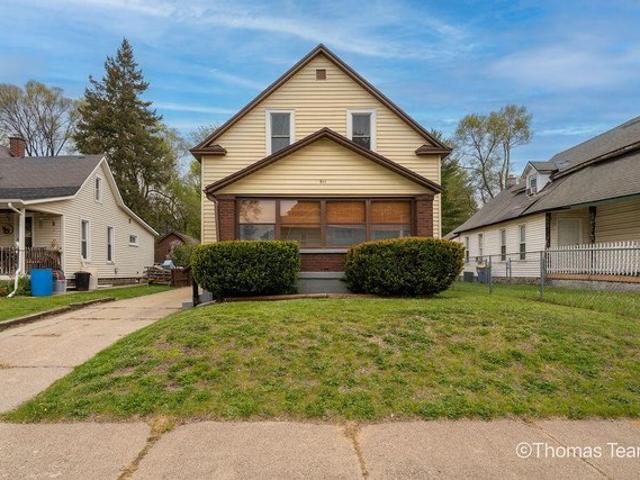 911 Hancock St SE, Grand Rapids, MI 49507