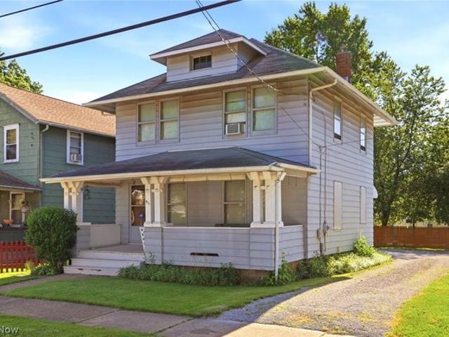911 Inman St, Akron, OH 44306