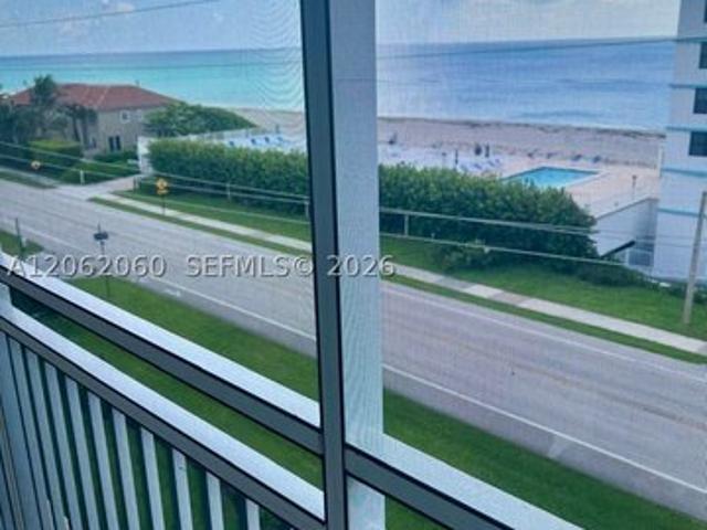 911 Ocean Dr Apt 503, Juno Beach, FL 33408