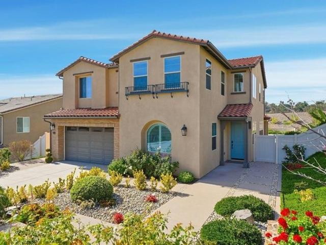 911 Lindbergh Dr, San Marcos, CA 92069