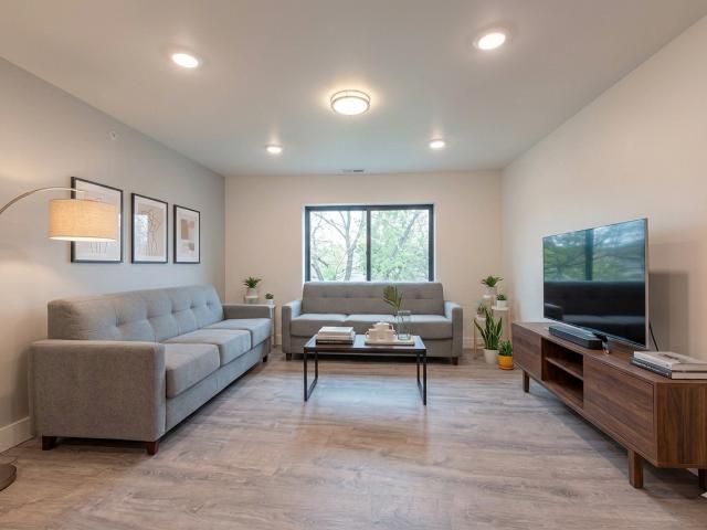 911 Main St. Ann Arbor, MI 1 Bedroom Apartment for Rent at 911 S Main St, Ann Arbor, MI 48104 South Main