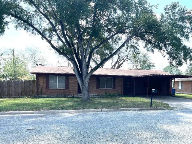 911 Mike St, George West, TX 78022 | MLS #464870 | Compass