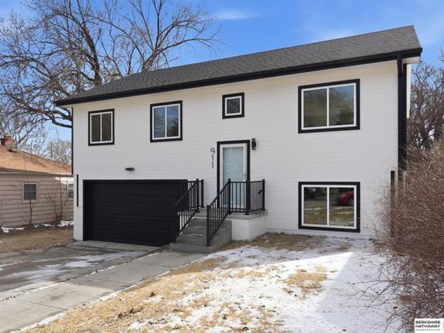 911 N 50th Ave, Omaha, NE 68132