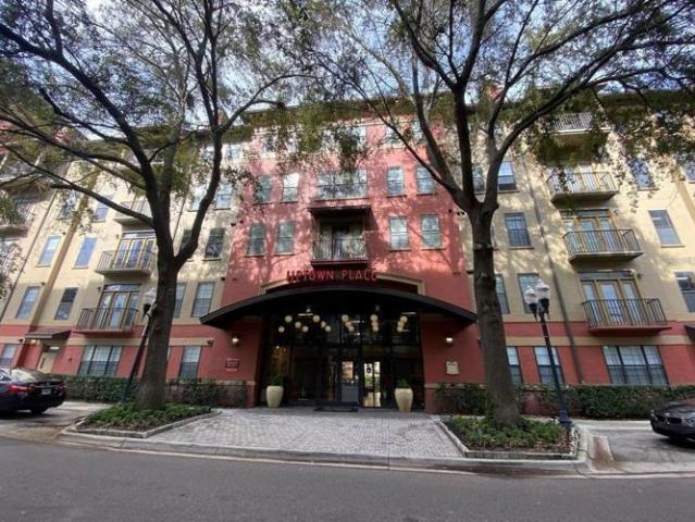 911 N Orange Ave #526, Orlando, FL 32801