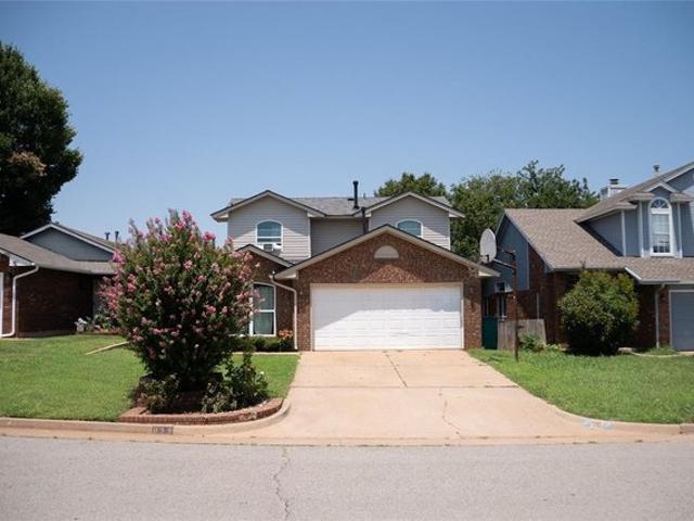 911 NW 172nd St, Edmond, OK 73012