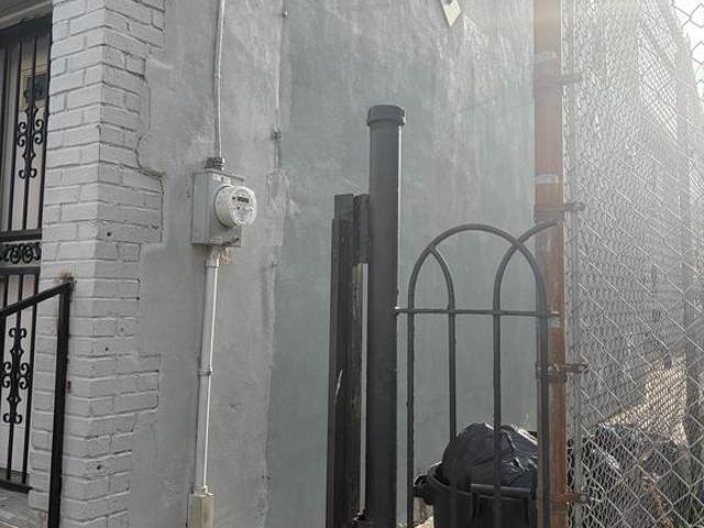 911 S 8Th Street