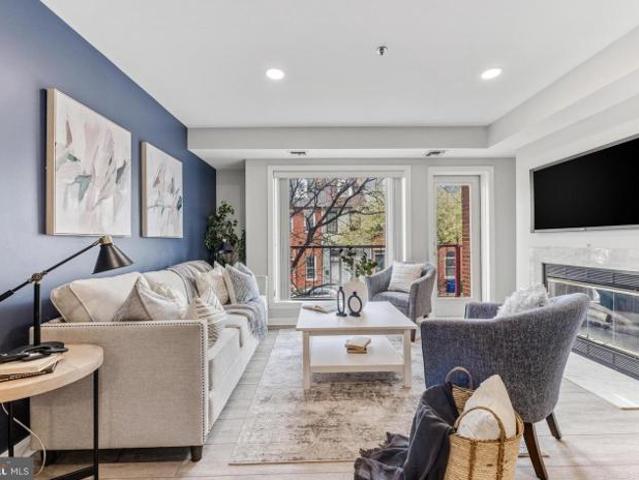 911 S Charles St #207, Baltimore, MD 21230