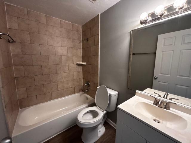 911 SW 62ND TER 2 Bedroom Apartment for Rent at 911 Sw 62nd Ter, Gainesville, FL 32607