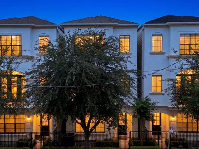 911 W Drew St, Houston, TX 77006