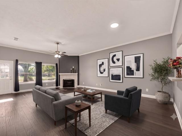 911 Woodfern Glen Lane