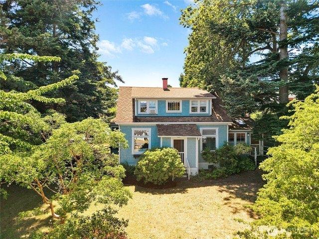 911 Tyler St, Port Townsend, WA 98368