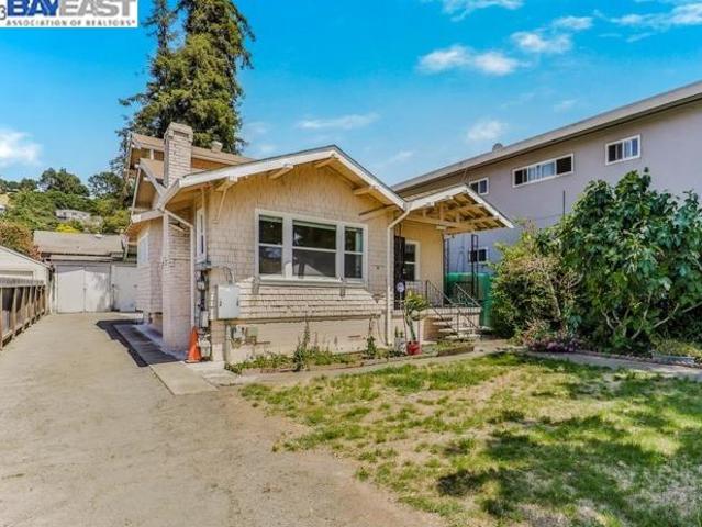 9124 MacArthur Blvd, Oakland, CA 94605