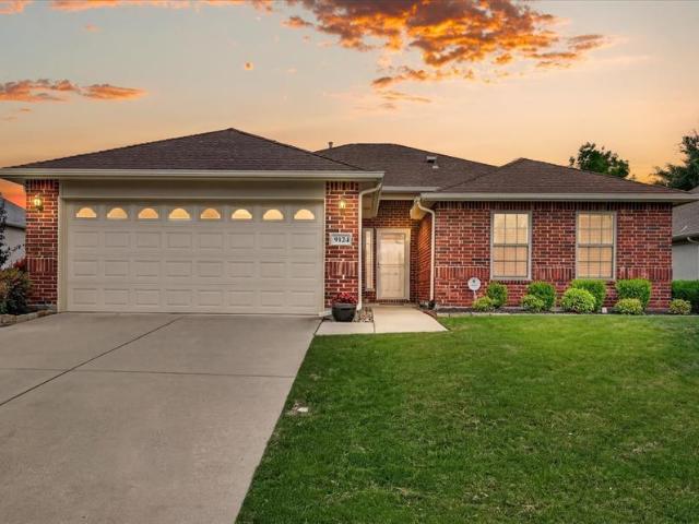9124 Starwood Lane