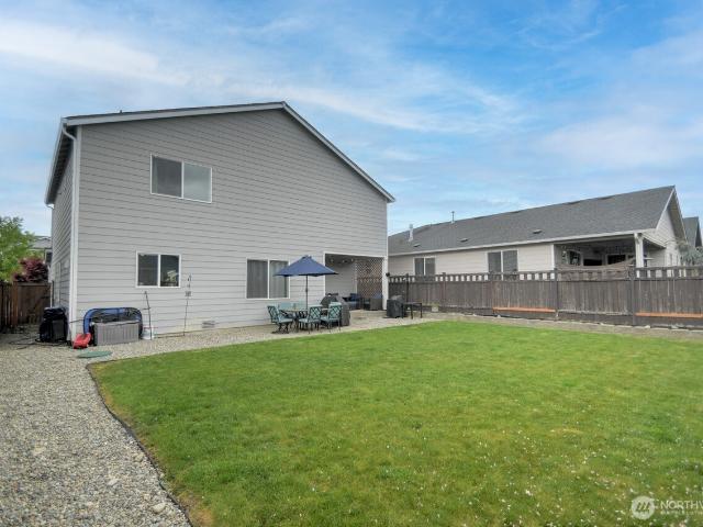 9124 Silverspot Drive SE