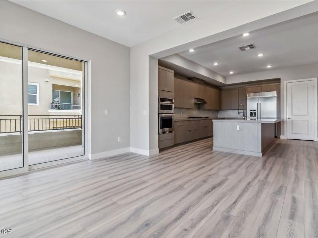 9125 Las Manaitas Ave, Unit 302, Las Vegas, NV 89144 | MLS #2684