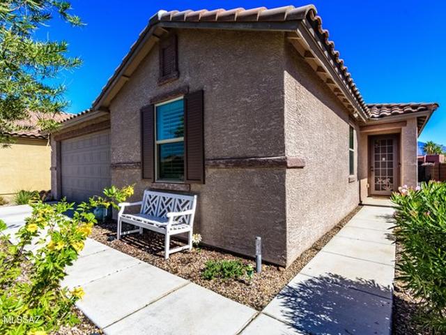 9126 N Wagon Spoke Ct, Tucson, AZ 85742