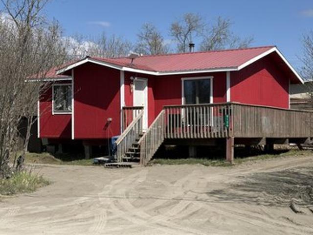 9126 Ptarmigan St, Bethel, AK 99559