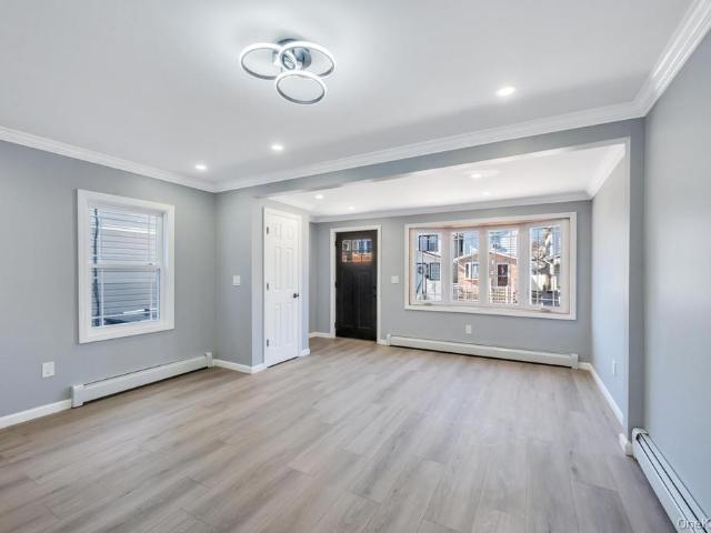 9127 Gold Road