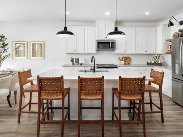 9128 Owl Canyon Ln, Bakersfield, CA 93306
