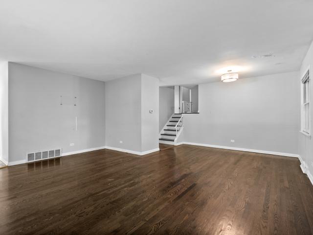 9120 e prairie road