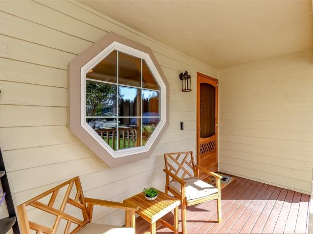 9120 Kelly Ct NE, Lacey, WA 98516 | MLS #2500 | Compass