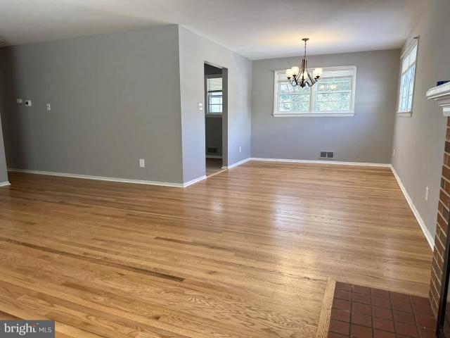 9120 Peabody St, Manassas, VA 20110 | MLS #VAMN2010 | Compass