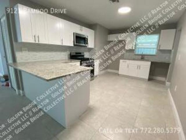 9121 Bamboo Drive