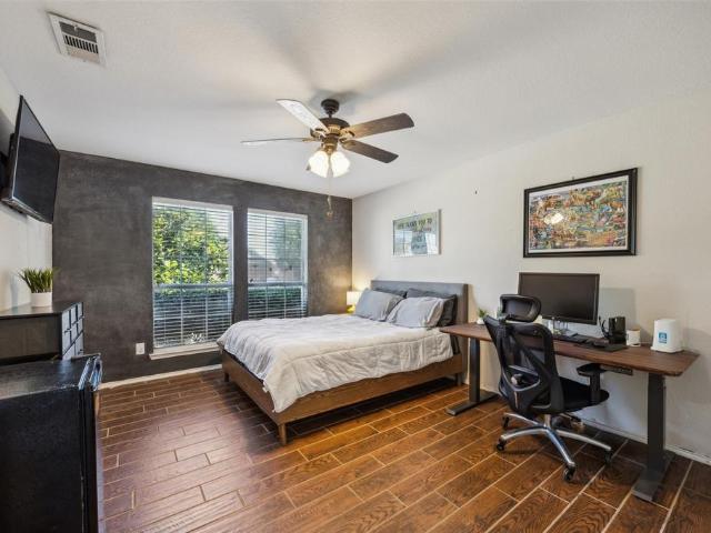 9121 Liberty Crossing Drive