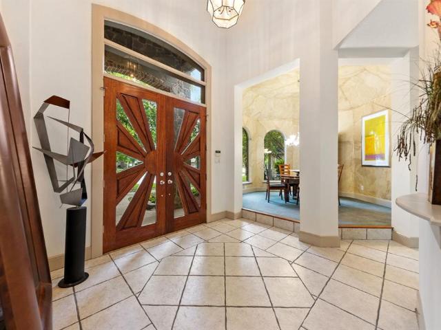 9121 Thornridge Dr, North Richland Hills, TX 76182 | MLS #21238