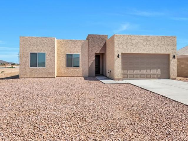 9121 W Debbie Ln, Arizona City, AZ 85123
