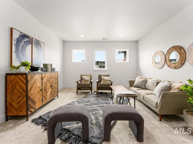 9121 W River, Garden City, ID 83714 | MLS #98989