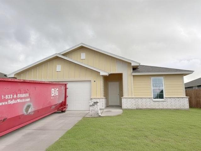 9122 Neesa Dr, Corpus Christi, TX 78410