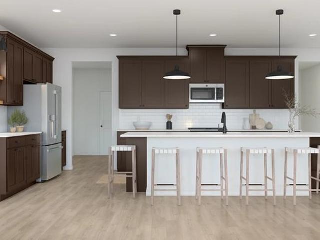 9122 Owl Canyon Ln, Bakersfield, CA 93306