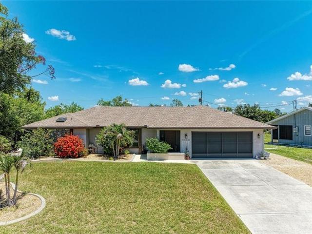 9122 Big Star Ave, Englewood, FL 34224