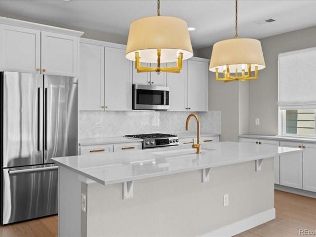 9122 Rio Lado St, Littleton, CO 80125