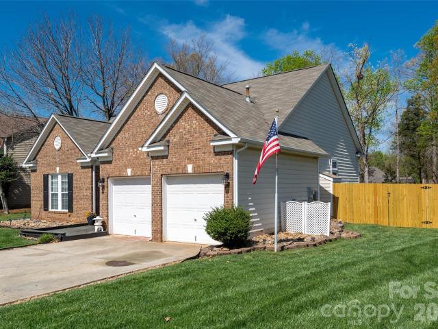 9122 Swallow Tail Lane