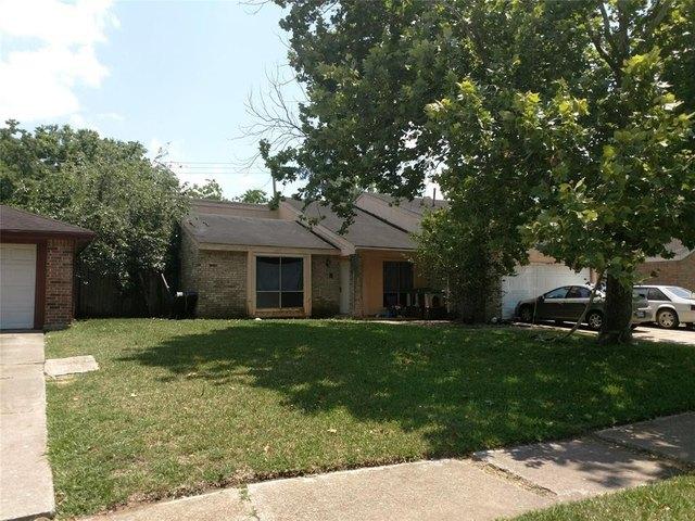 9122 Southbluff Blvd, Houston, TX 77089