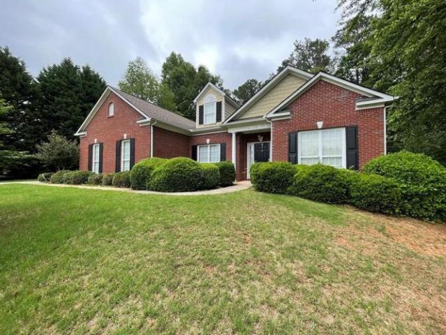 9123 N Links Ct, Covington, GA 30014