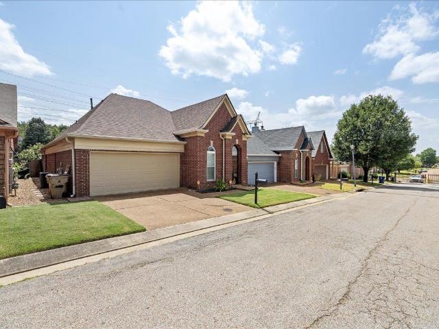 9123 s berry garden cir