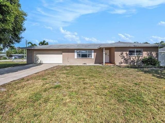 912 21st Ave W, Palmetto, FL 34221