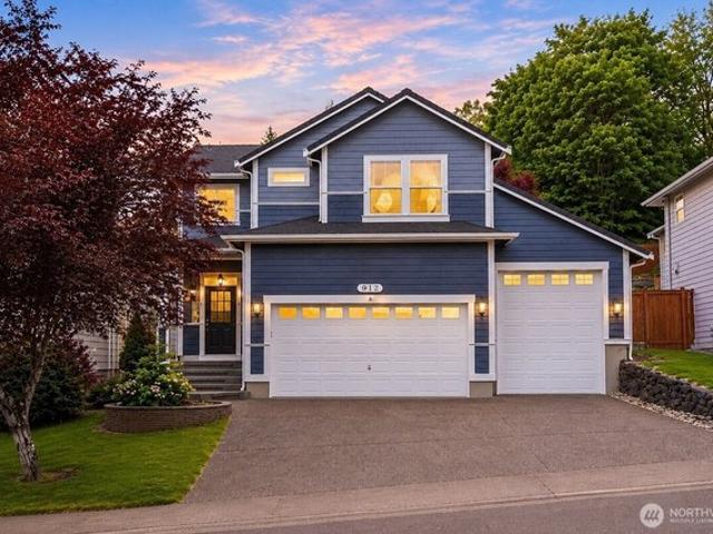 912 25th Ave SW, Puyallup, WA 98373