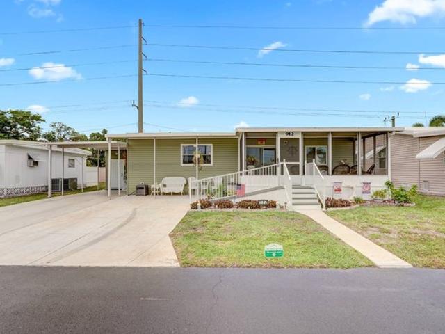 912 52nd Avenue Ter W, Bradenton, FL 34207